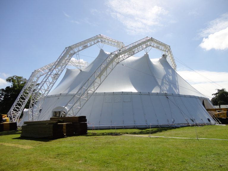 Conception et étude Structure et toile Chapiteau Churchill